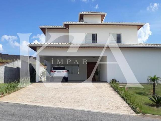 Casa para venda em Residencial Montes Claros de 282.00m² com 4 Quartos, 2 Suites e 4 Garagens