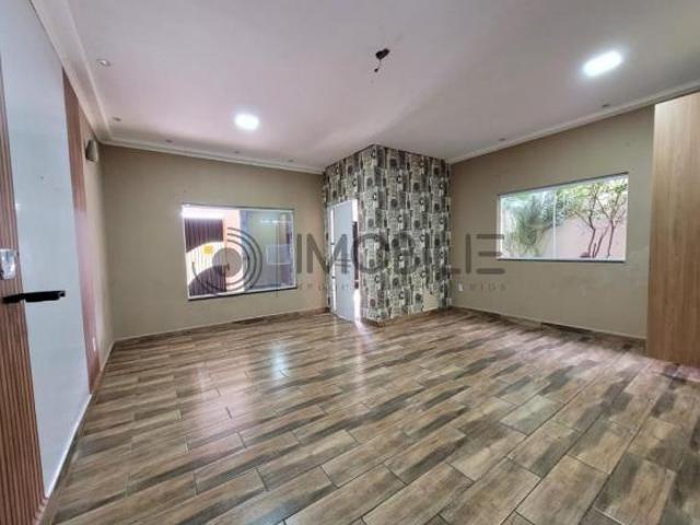 Casa para venda em Residencial Morro Da Mata de 120.00m² com 2 Quartos, 1 Suite e 2 Garagens