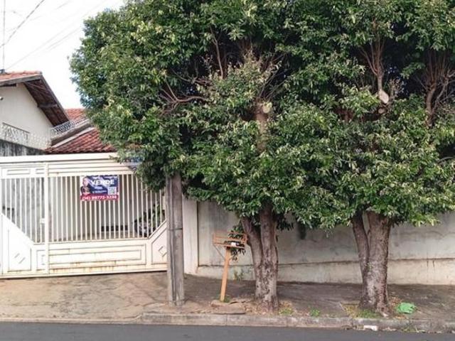 Casa para venda em Residencial Morumbi de 157.60m² com 3 Quartos e 4 Garagens