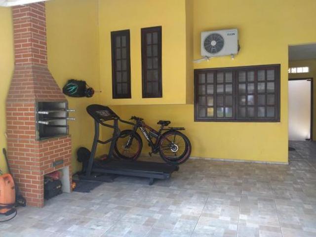 Casa para venda em Residencial Mantiqueira de 112.00m² com 2 Quartos, 1 Suite e 2 Garagens