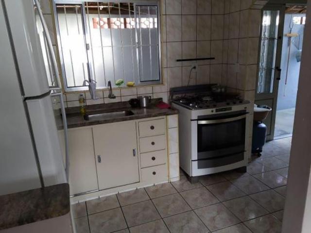 Casa para venda em Residencial Marica de 150.00m² com 3 Quartos, 1 Suite e 2 Garagens