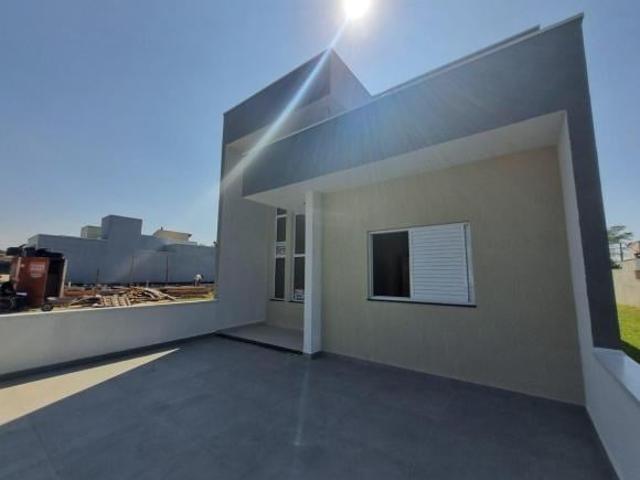 Casa para venda em Residencial Maricá de 106.00m² com 3 Quartos, 1 Suite e 2 Garagens