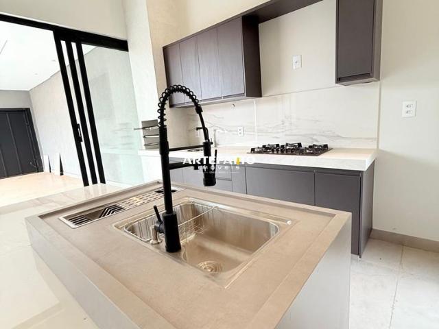 Casa para venda em Residencial Meireles em Franca São Paulo de 140.00m² com 3 Quartos, 1 Suíte e 4 Garagens