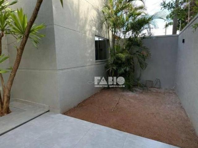 Casa para venda em Residencial Mirante de 108.00m² com 3 Quartos, 1 Suite e 2 Garagens