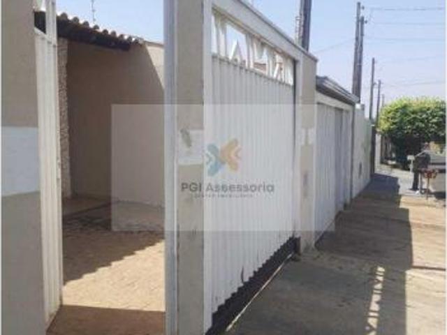 Casa para venda em Residencial Mirante de 200.00m² com 3 Quartos, 1 Suite e 4 Garagens