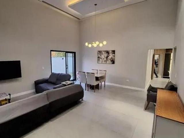 Casa para venda em Residencial São Bento de 186.00m² com 3 Quartos, 3 Suites e 4 Garagens