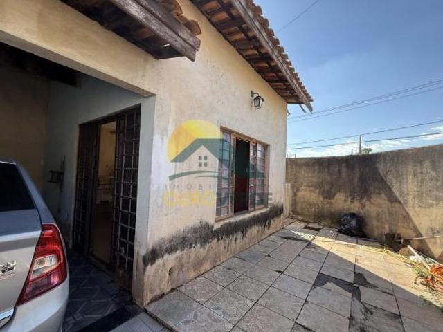 Casa para venda em Residencial São José de 156.00m² com 2 Quartos e 2 Garagens