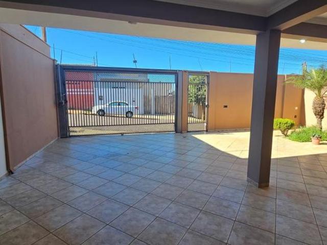 Casa para venda em Residencial São Paulo de 252.00m² com 3 Quartos e 2 Garagens