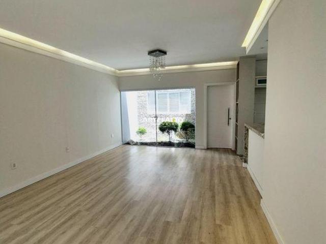Casa para venda em Residencial São Vicente de 126.00m² com 3 Quartos, 1 Suite e 2 Garagens