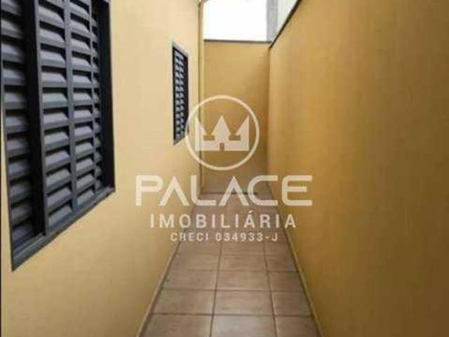 Casa para venda em Residencial Santo Antônio de 135.00m² com 1 Quarto, 1 Suite e 2 Garagens