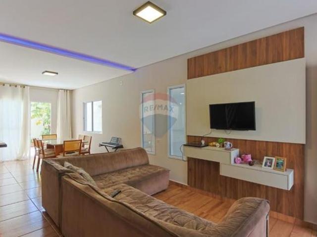 Casa para venda em Residencial Santa Giovana de 124.00m² com 3 Quartos, 1 Suite e 2 Garagens
