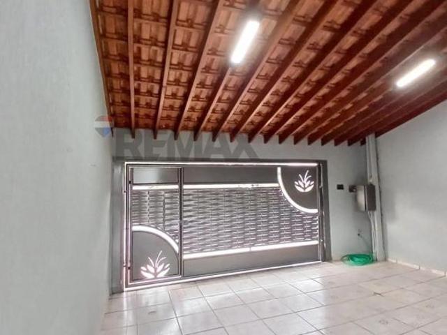 Casa para venda em Residencial Santa Luiza I de 121.73m² com 3 Quartos, 1 Suite e 2 Garagens