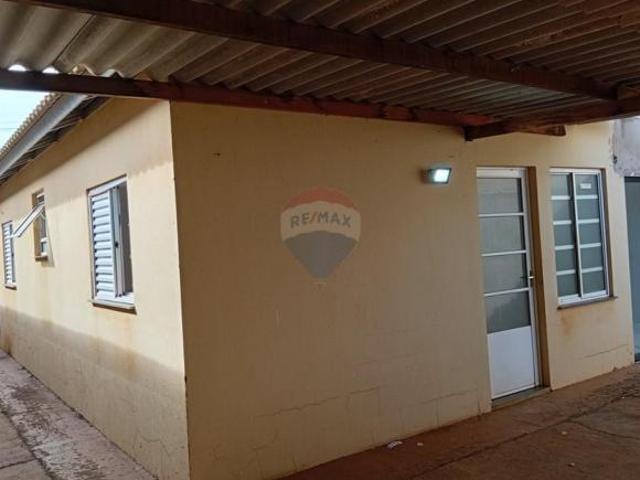 Casa para venda em Residencial Santana de 45.47m² com 2 Quartos e 2 Garagens