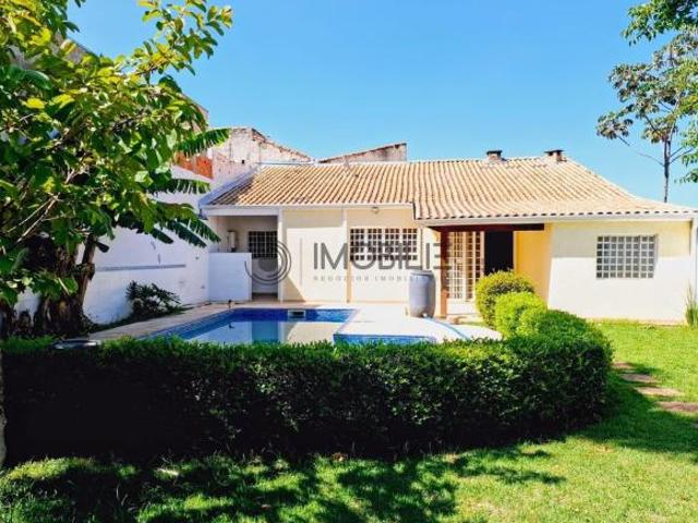 Casa para venda em Residencial Porto Seguro de 160.00m² com 2 Quartos e 4 Garagens
