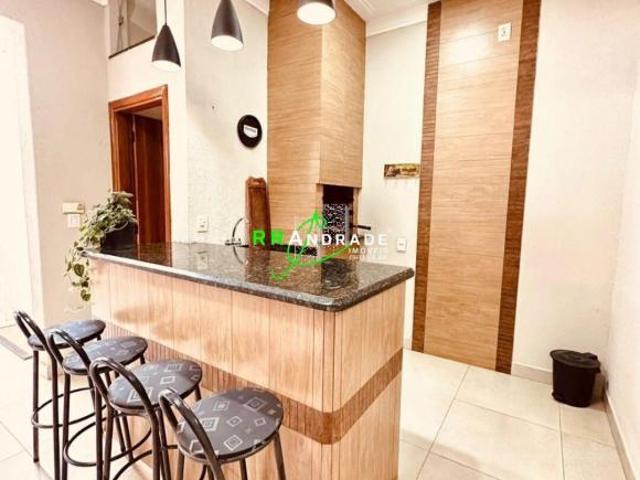 Casa para venda em Residencial Palermo de 150.00m² com 3 Quartos, 1 Suite e 3 Garagens
