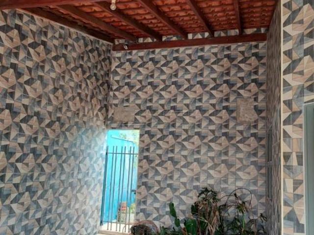 Casa para venda em Residencial Parque Douradinho de 125.00m² com 2 Quartos, 1 Suite e 2 Garagens