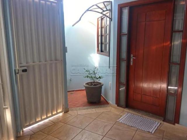 Casa para venda em Residencial Parque Douradinho de 130.00m² com 3 Quartos, 1 Suite e 1 Garagem