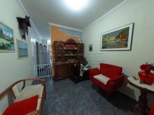 Casa para venda em Residencial Parque Douradinho de 150.00m² com 3 Quartos, 1 Suite e 2 Garagens