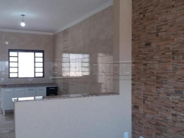 Casa para venda em Residencial Parque Douradinho de 60.00m² com 2 Quartos e 4 Garagens