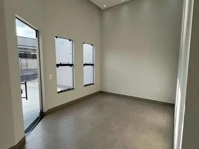 Casa para venda em Residencial Parque Imperial de 110.00m² com 2 Quartos, 1 Suite e 2 Garagens