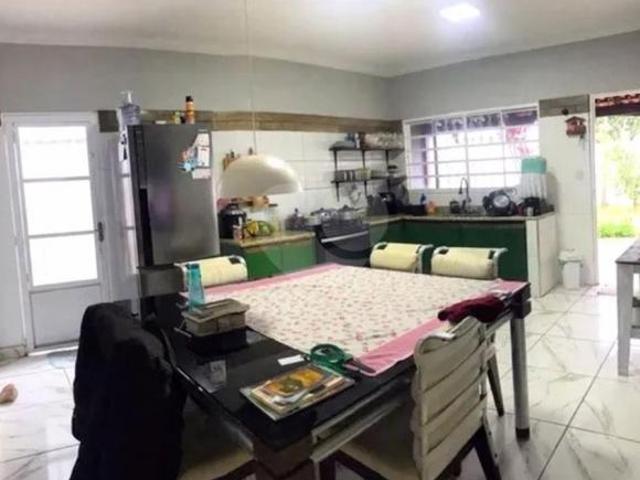 Casa para venda em Residencial Parque Pavan de 130.00m² com 2 Quartos, 1 Suite e 4 Garagens