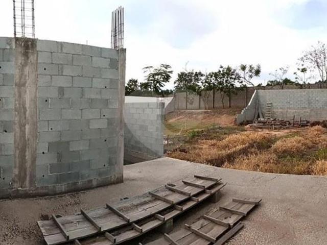 Casa para venda em Residencial Pecan de 240.00m² com 4 Quartos, 4 Suites e 4 Garagens