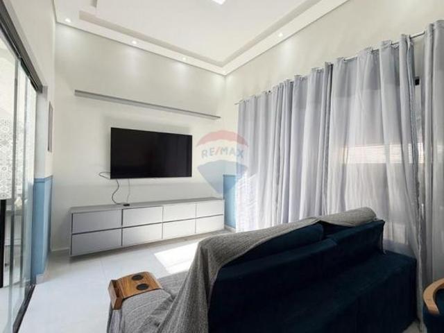 Casa para venda em Residencial Piemonte de 114.00m² com 3 Quartos, 1 Suite e 2 Garagens