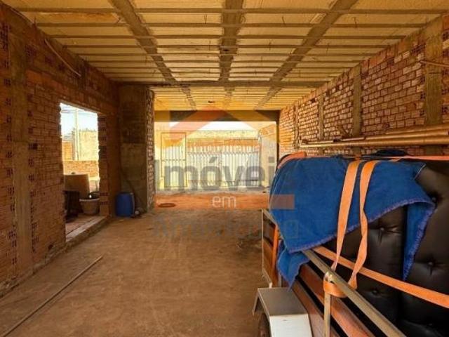 Casa para venda em Residencial Praia Dos Namorados de 220.00m² com 3 Quartos, 1 Suite e 2 Garagens