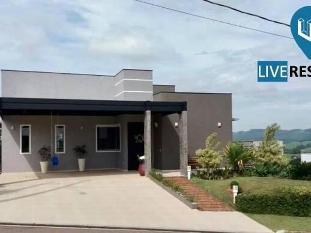 Casa para venda em Residencial Terras Nobres de 220.00m² com 3 Quartos, 1 Suite e 2 Garagens