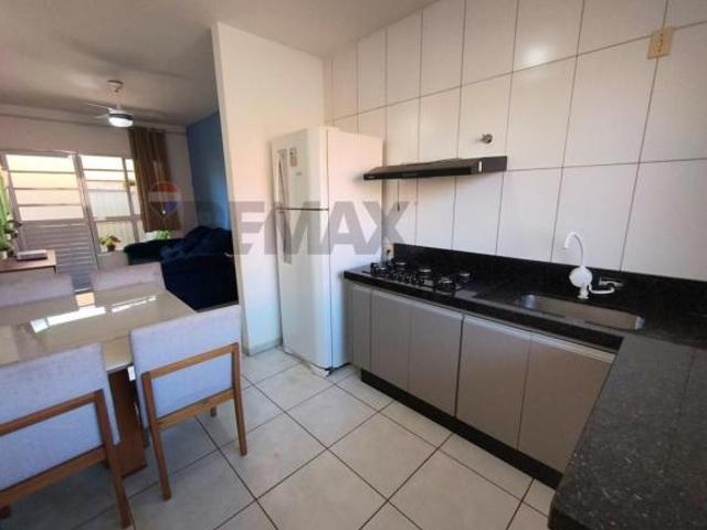 Casa para venda em Residencial Van Den Broek de 69.15m² com 2 Quartos