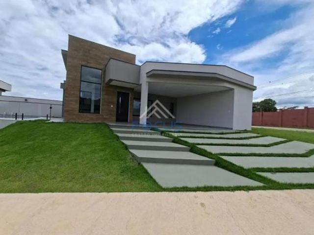 Casa para venda em Residencial Vila Verde de 205.00m² com 3 Quartos, 3 Suites e 4 Garagens