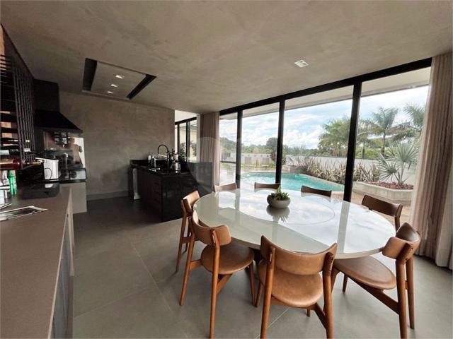 Casa para venda em Residencial Village Das Flores em Jundiaí São Paulo de 290.00m² com 3 Quartos, 3 Suítes e 3 Garagens