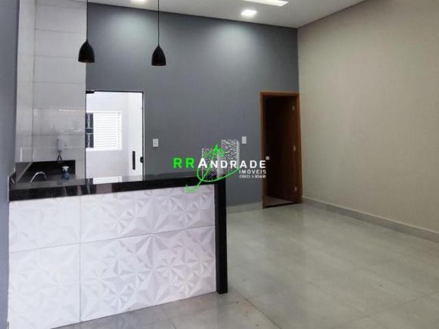 Casa para venda em Residencial Zanetti de 81.00m² com 3 Quartos, 1 Suite e 2 Garagens