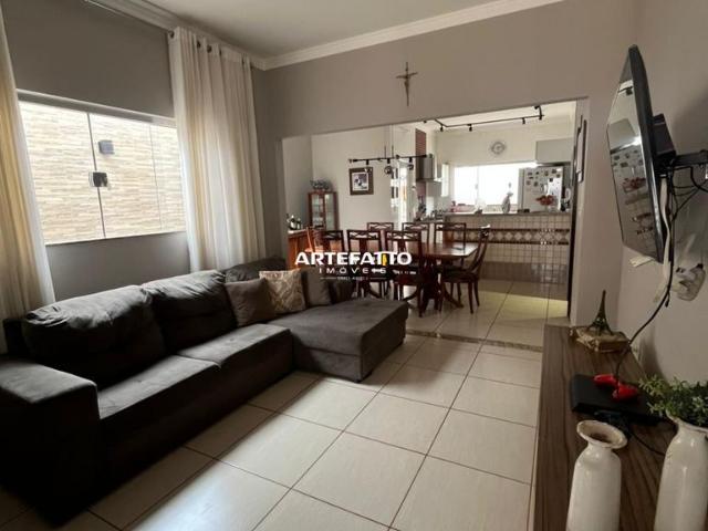 Casa para venda em Residencial Zanetti em Franca São Paulo de 180.00m² com 2 Quartos, 1 Suíte e 4 Garagens