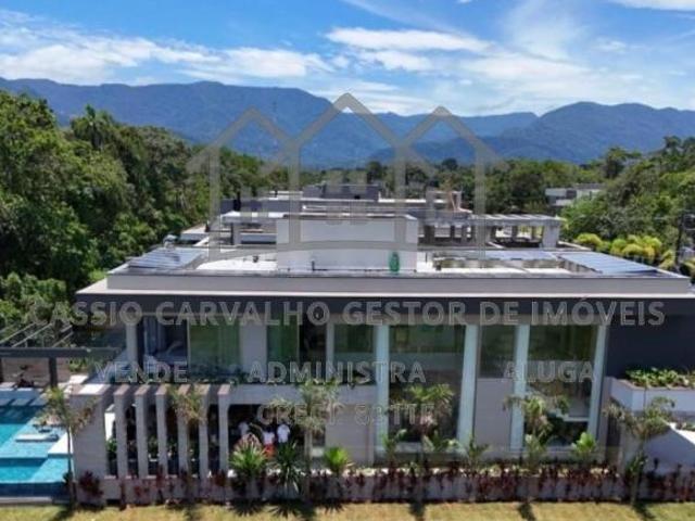 Casa para venda em Riviera de 6.18m² com 7 Quartos, 5 Suites e 4 Garagens
