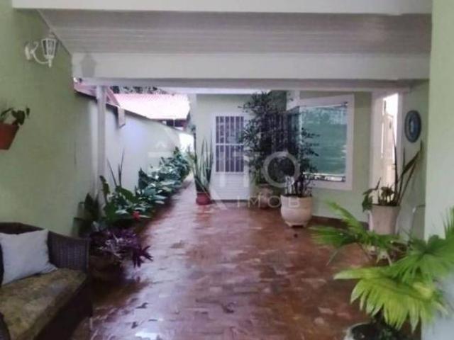 Casa para venda em Riviera De São Lourenço de 218.00m² com 4 Quartos, 2 Suites e 2 Garagens