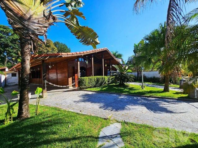 Casa para venda em Riviera em Bertioga São Paulo de 213.00m² com 4 Quartos, 2 Suítes e 9 Garagens