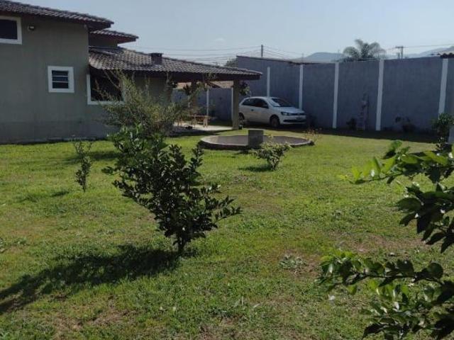 Casa para venda em Ribeirão Grande de 200.00m² com 3 Quartos, 1 Suite e 4 Garagens
