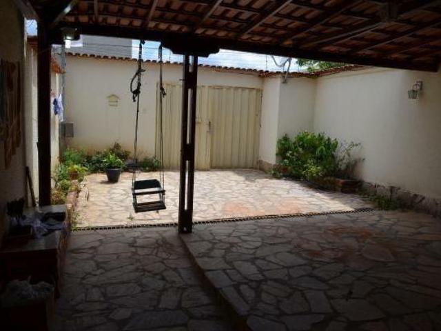 Casa para venda em Ribeirão das Neves, bairro Florença