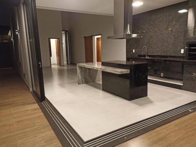 Casa para Venda em Ribeirão Preto/SP 3 Dorm. 157 m2 Área Útil