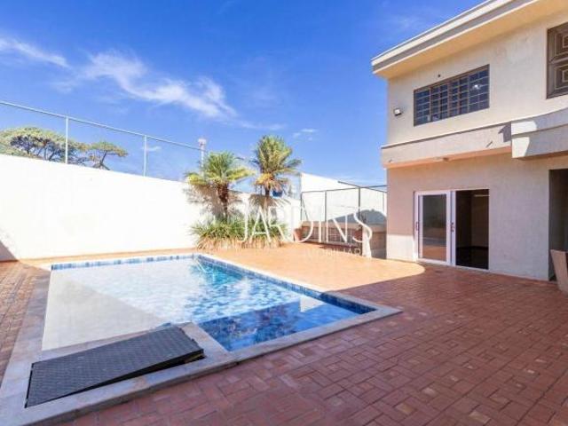 Casa para venda em Ribeirânia de 604.00m² com 4 Quartos, 3 Suites e 10 Garagens
