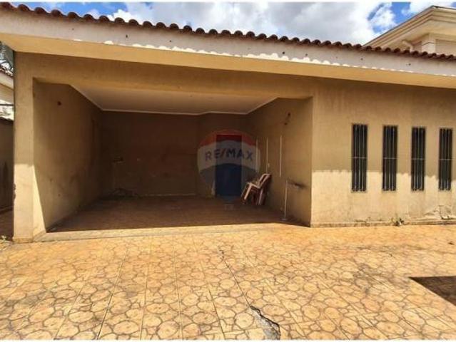 Casa para venda em Ribeirânia de 250.55m² com 5 Quartos, 3 Suites e 6 Garagens
