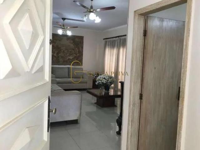 Casa para venda em Ribeirânia de 255.00m² com 4 Quartos, 1 Suite e 4 Garagens