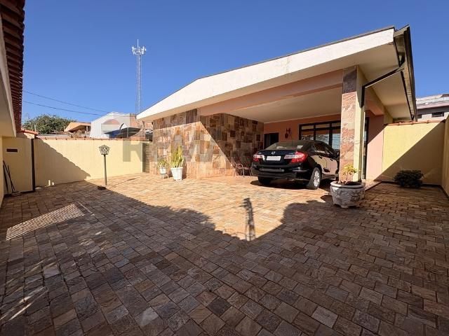 Casa para venda em Ribeirânia em Ribeirão Preto São Paulo de 232.09m² com 3 Quartos, 1 Suíte e 4 Garagens