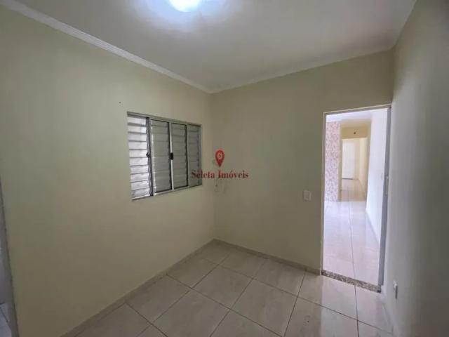 Casa para Venda em Rio Claro, Vila Aparecida, 2 dormitórios, 1 suíte, 2 banheiros, 1 vaga