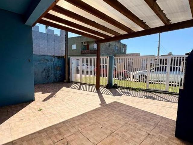 Casa para Venda em Rio Grande, Vila Maria, 3 dormitórios, 2 banheiros, 3 vagas
