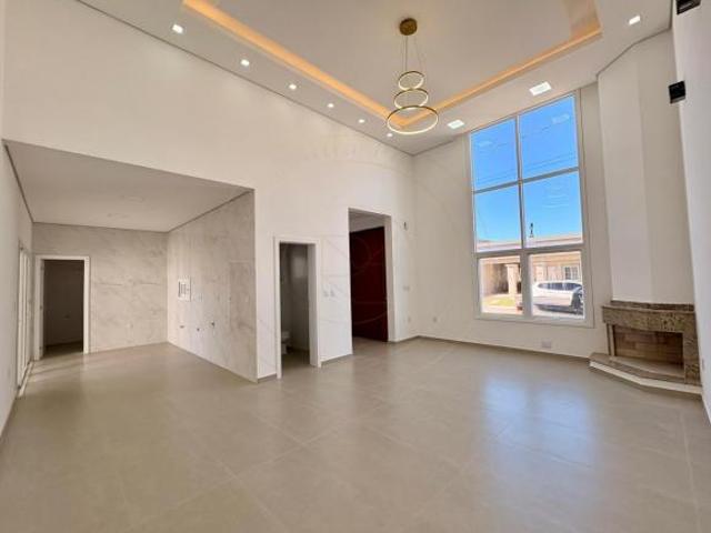 Casa para Venda em Rio Grande, Cassino, 4 dormitórios, 1 suíte, 3 banheiros, 2 vagas