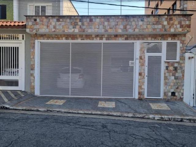 Casa para venda em Rudge Ramos de 192.00m² com 3 Quartos, 2 Suites e 3 Garagens