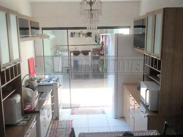 Casa para venda em Wanel Ville 5 de 80.00m² com 2 Quartos e 2 Garagens