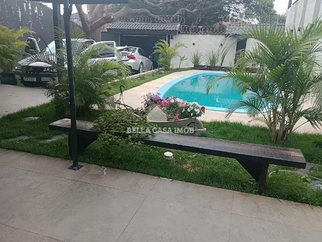 Casa para venda em Wanel Ville em Sorocaba São Paulo de 180.00m² com 3 Quartos, 1 Suíte e 5 Garagens